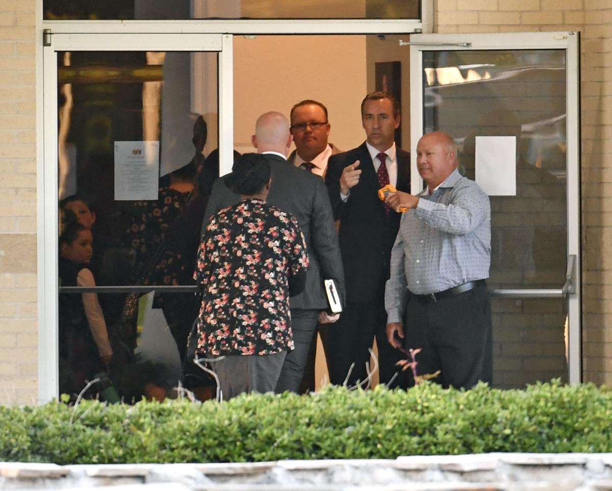 Photos: Pastor Tony Spell holds Tuesday evening service despite ...