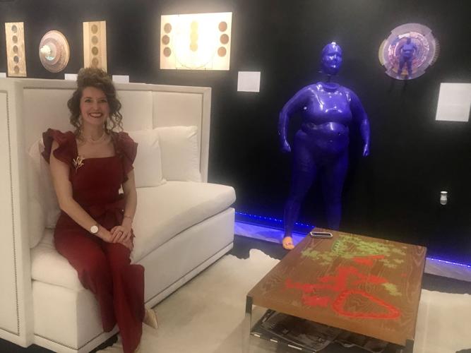 It is alive: Meagan Moore melds art and science by painting with live ...