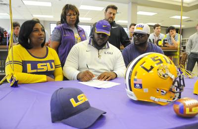 LSU football signee Tyler Shelvin crosses one hurdle, approaches next ...