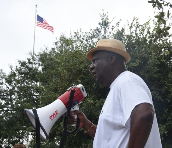 Environmentalists walk from New Orleans to Baton Rouge to protest ...