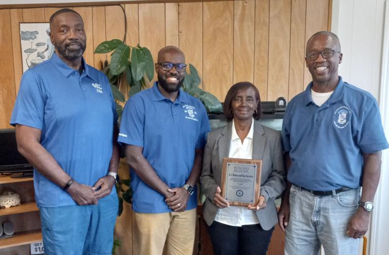 Community: Best Dressed Ball celebrates 55th year and raises funds to ...