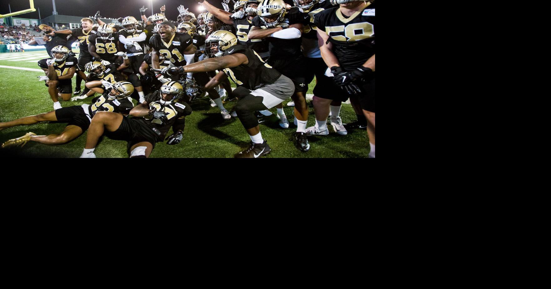 How it happened: Saints' ground game, pass rush help pull off 4th ...