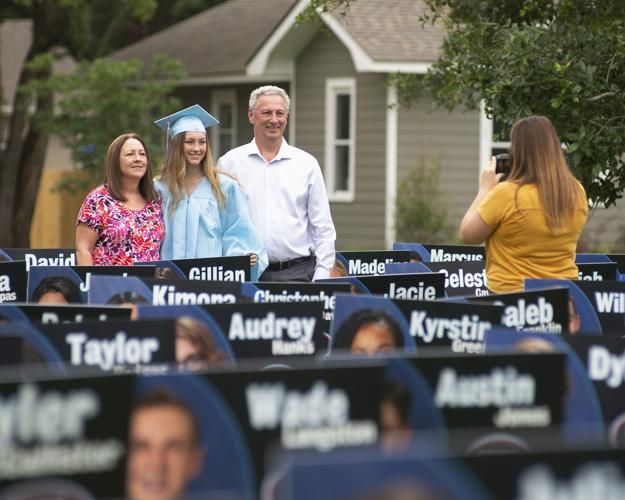 Zachary High Class of 2020 hold drive-thru graduation amid coronavirus ...