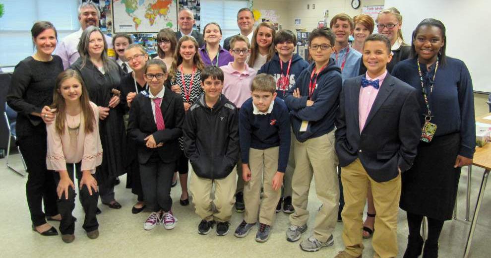 Napoleon acquitted in ‘Animal Farm’ mock trial | Zachary | theadvocate.com