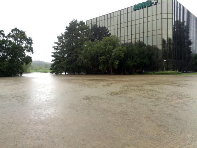 Flooded congressional candidate Gus Rantz returns to campaigning ...