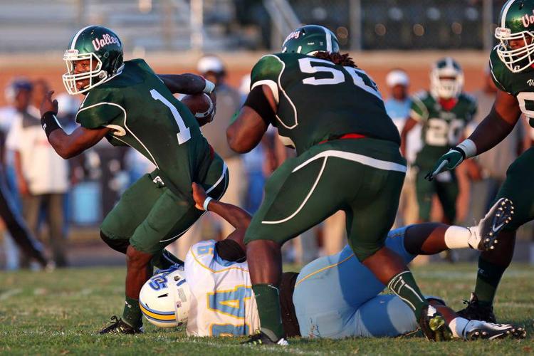 Photos: Stiff arms by Willie Quinn, big runs by Lenard Tiller all part ...