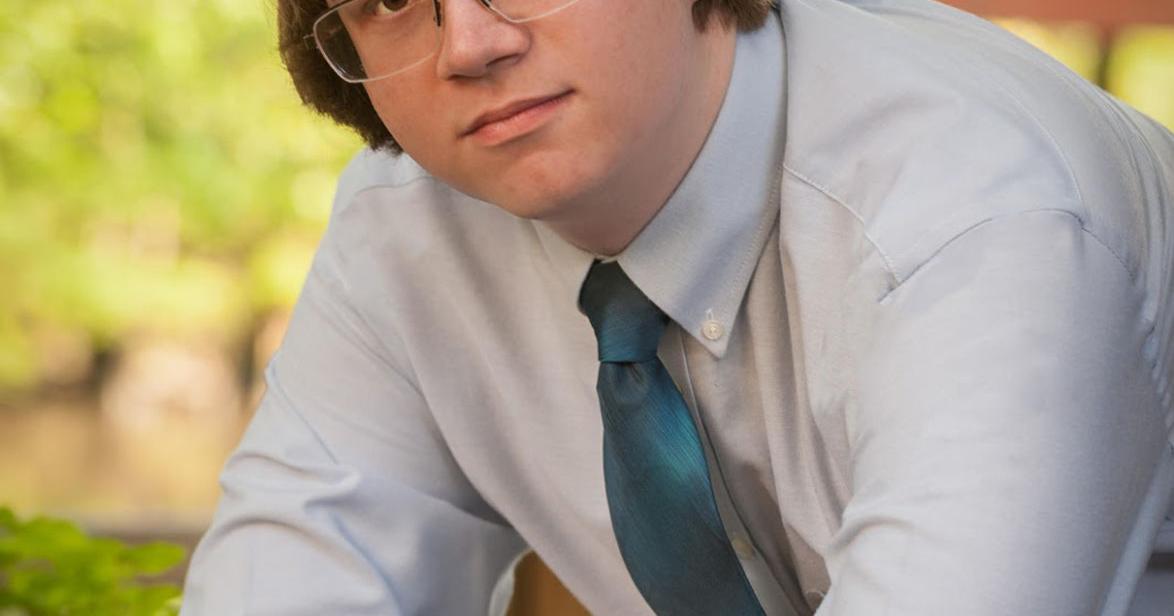 Graduation: University View Academy | Livingston/Tangipahoa ...