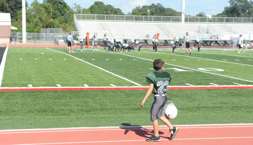 Walker Renegades hit the field for youth football | Livingston ...