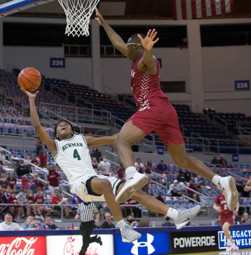 Carlos Stewart lifts Dunham to Division III state title in comeback ...