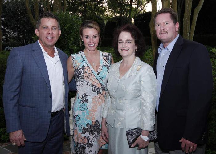 Nell Nolan: Twilight Touts | Nell Nolan | theadvocate.com