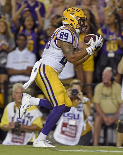 'About time': DeSean Smith, fellow LSU tight ends seeing more passes ...