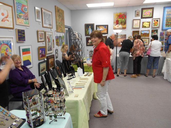 Jewelers blend bling at RRAA show | Ascension | theadvocate.com