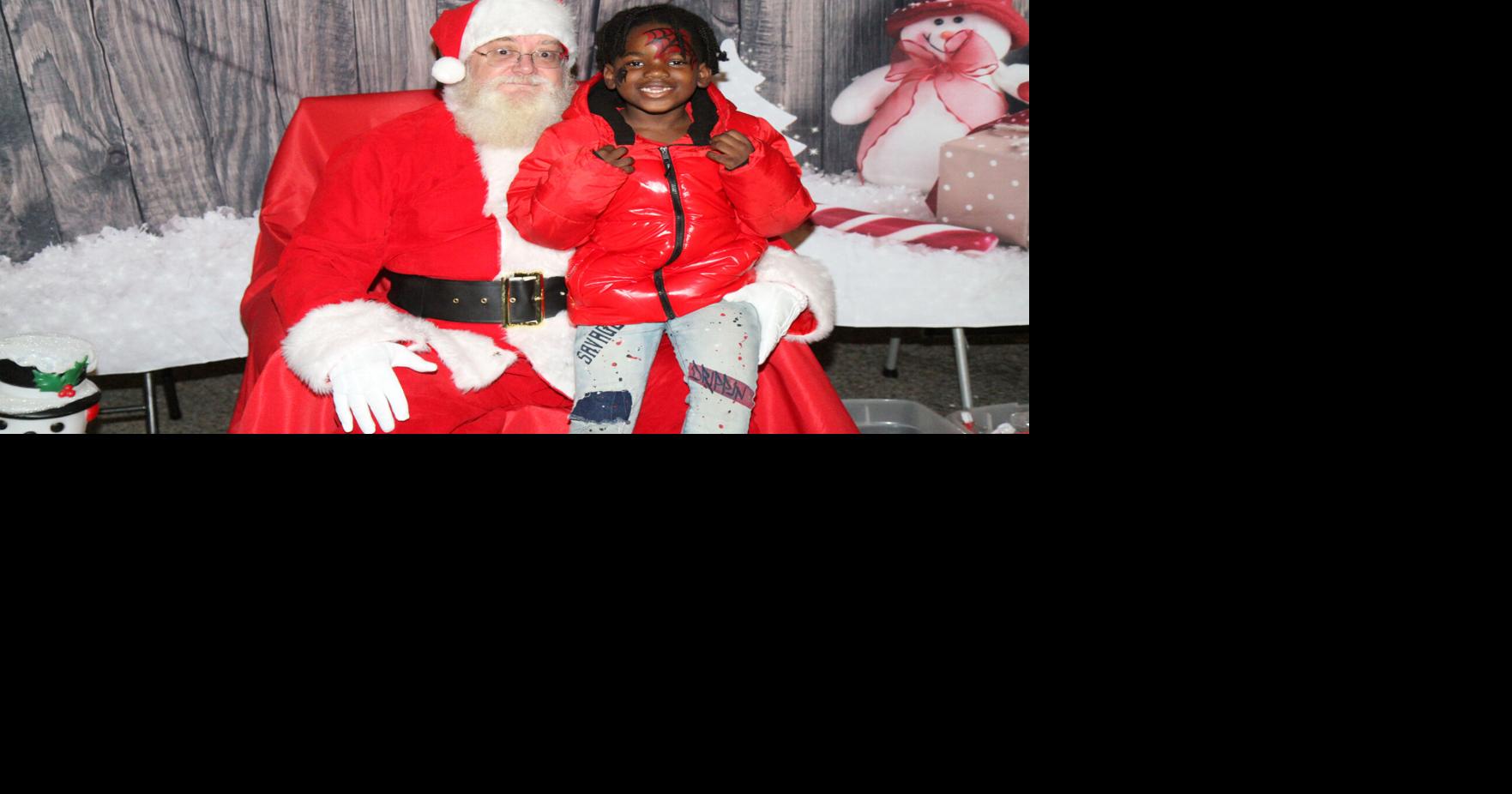 Santa visits Tanger Outlets for holiday gathering | Ascension ...
