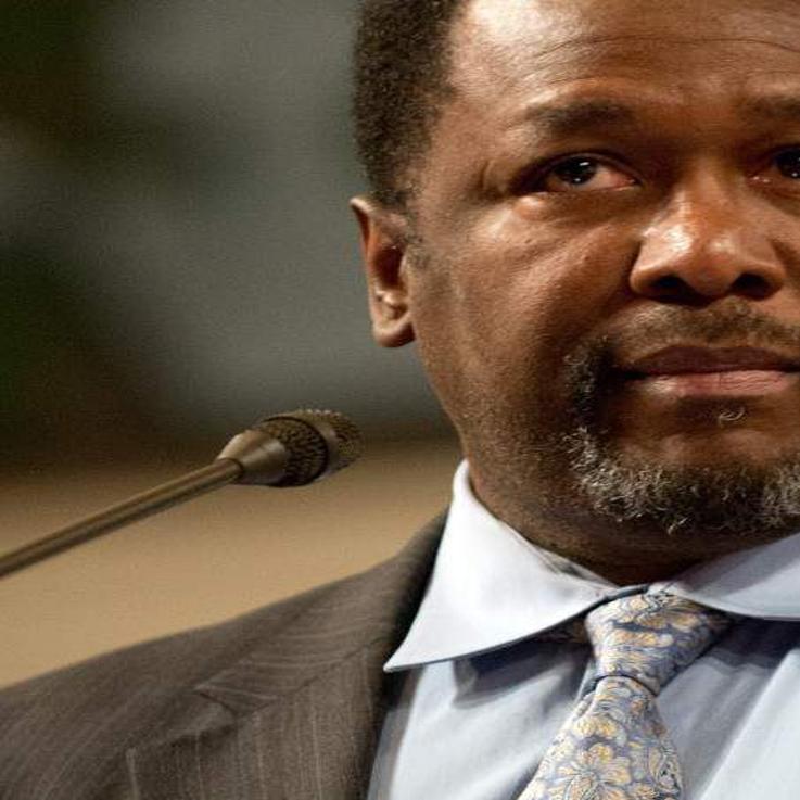 wendell pierce interruption