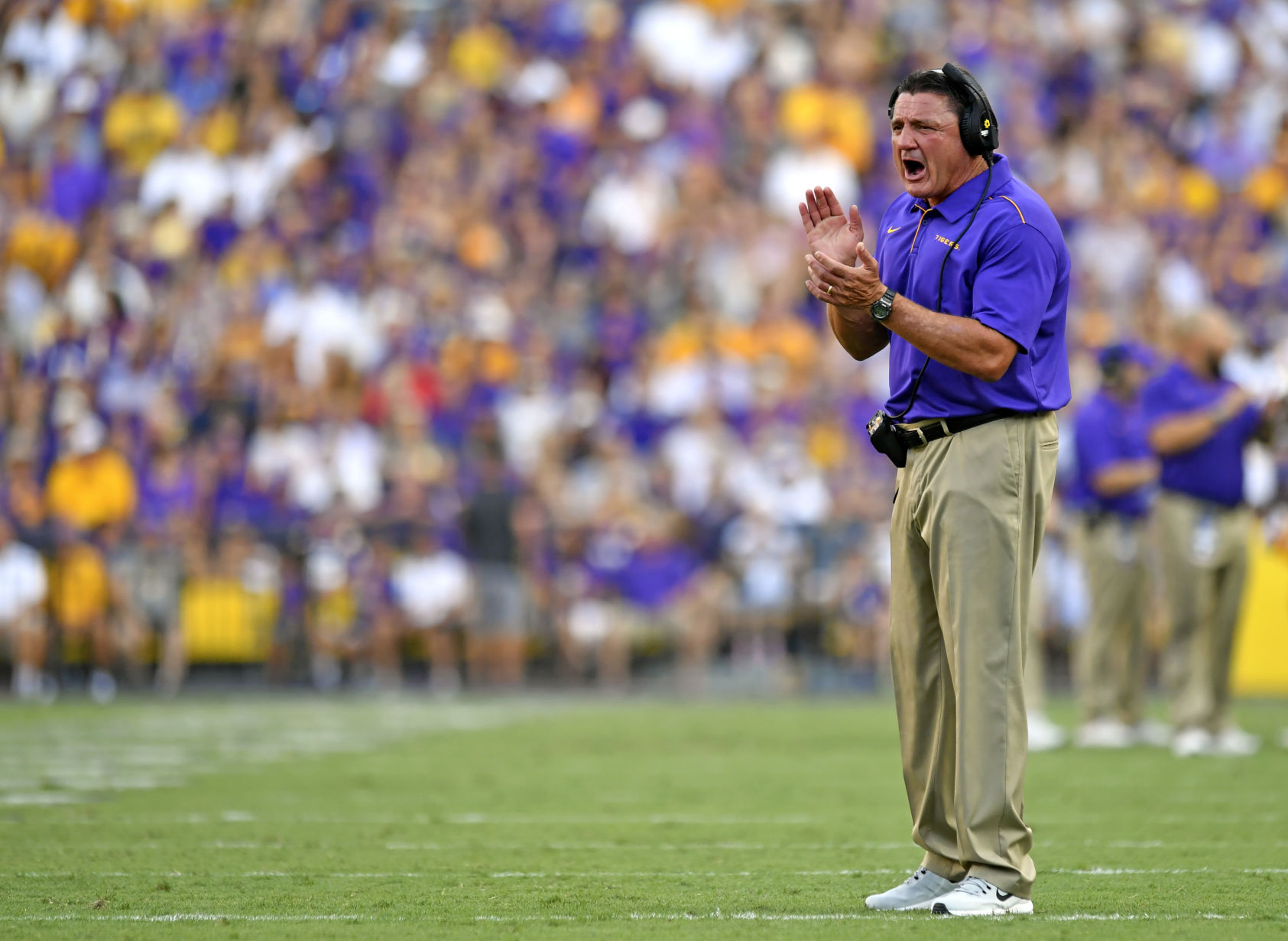 Ed Orgeron says LSU coaches seeking balance between new, up-tempo ...
