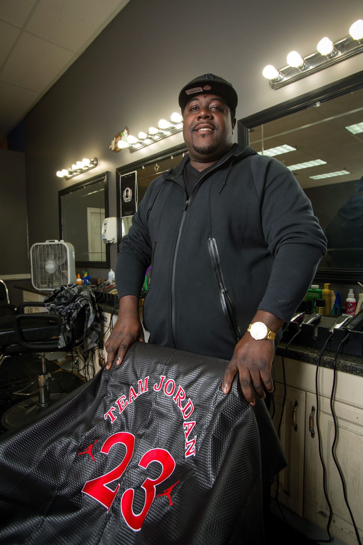 Pelicans barber 'Fat Cal' expected to be super busy this All-Star ...