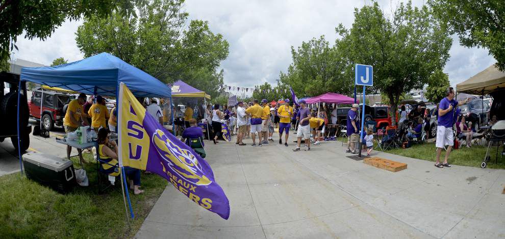 Photos: LSU baseball fans show off their tailgating chops in Omaha ...