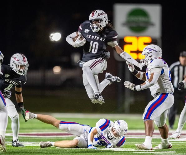 Central cast in underdog role again in DI nonselect final | High School ...