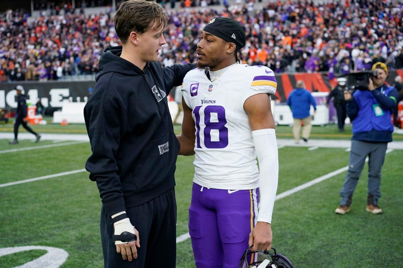 Joe Burrow, Justin Jefferson walk Paris Vogue fashion runway | LSU ...
