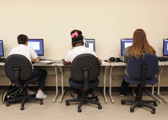 ‘Virtual’ summer school lets students learn at their own pace ...