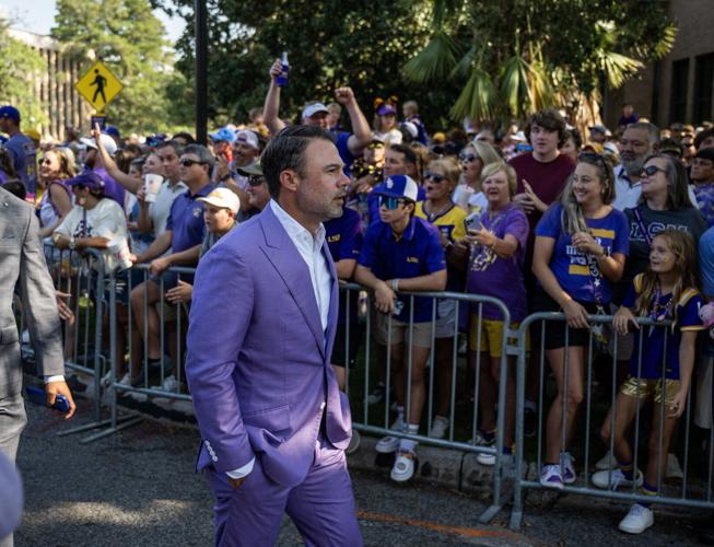 How Blake Baker rebuilt LSU football's defense in two years | LSU ...