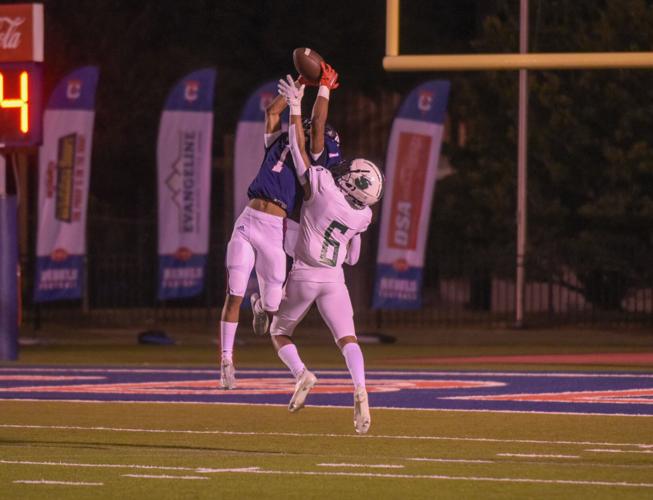 Teurlings defeats Shaw 27-21 to advance to semifinals | High Schools ...