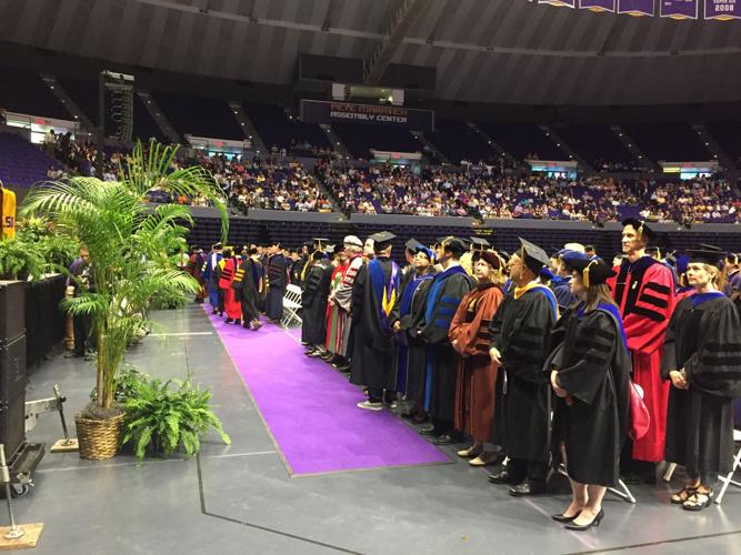Video: Steve Scalise channels 'Eye of the Tiger' for LSU commencement ...