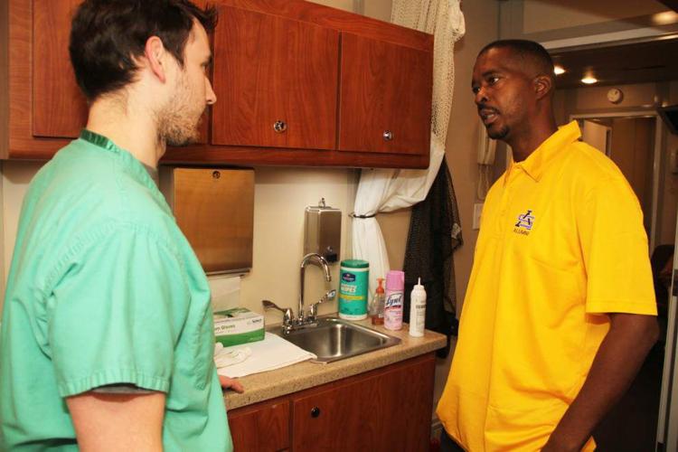 Baton Rouge barber shop proves ideal venue for cancer screening event ...