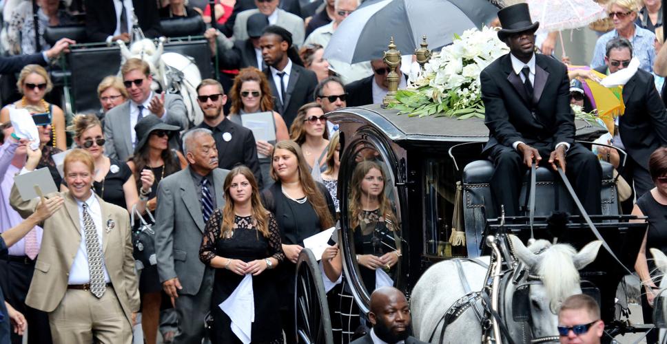 A final parade: New Orleans bids farewell to jazz clarinet legend Pete ...
