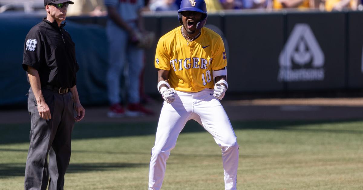 Photos: LSU Offensive Erupts In Win Over Stony Brook | Sports ... Photos: LSU Offensive Erupts In Win Over Stony Brook | Sports ...