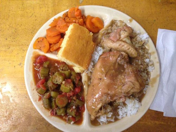 Review: Fare flavorful, fresh, no-frills at The Stockyard ...