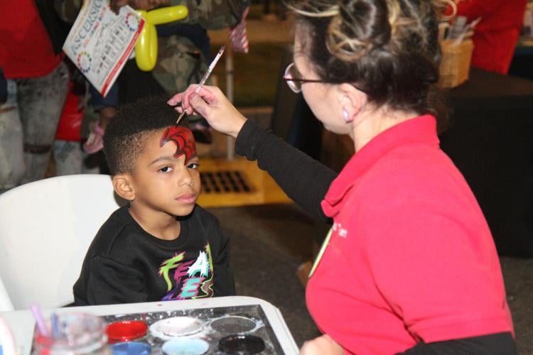 Santa visits Tanger Outlets for holiday gathering | Ascension ...