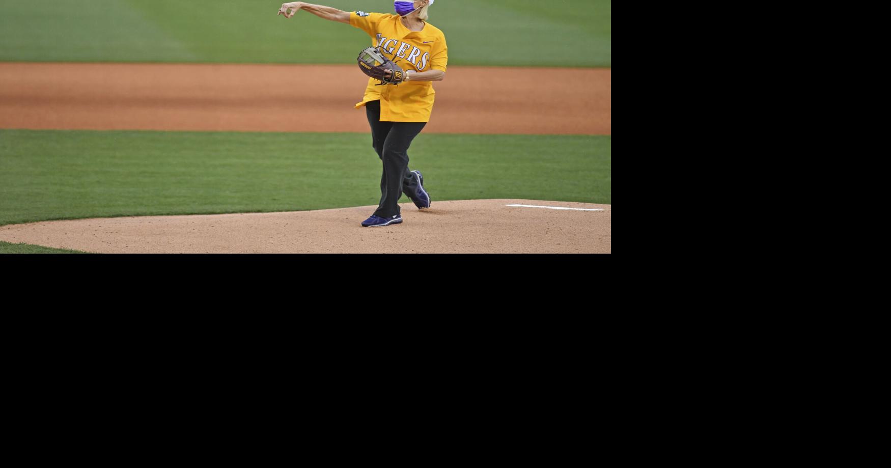 Watch: LSU coach Kim Mulkey throws out first pitch wearing Kramer ...