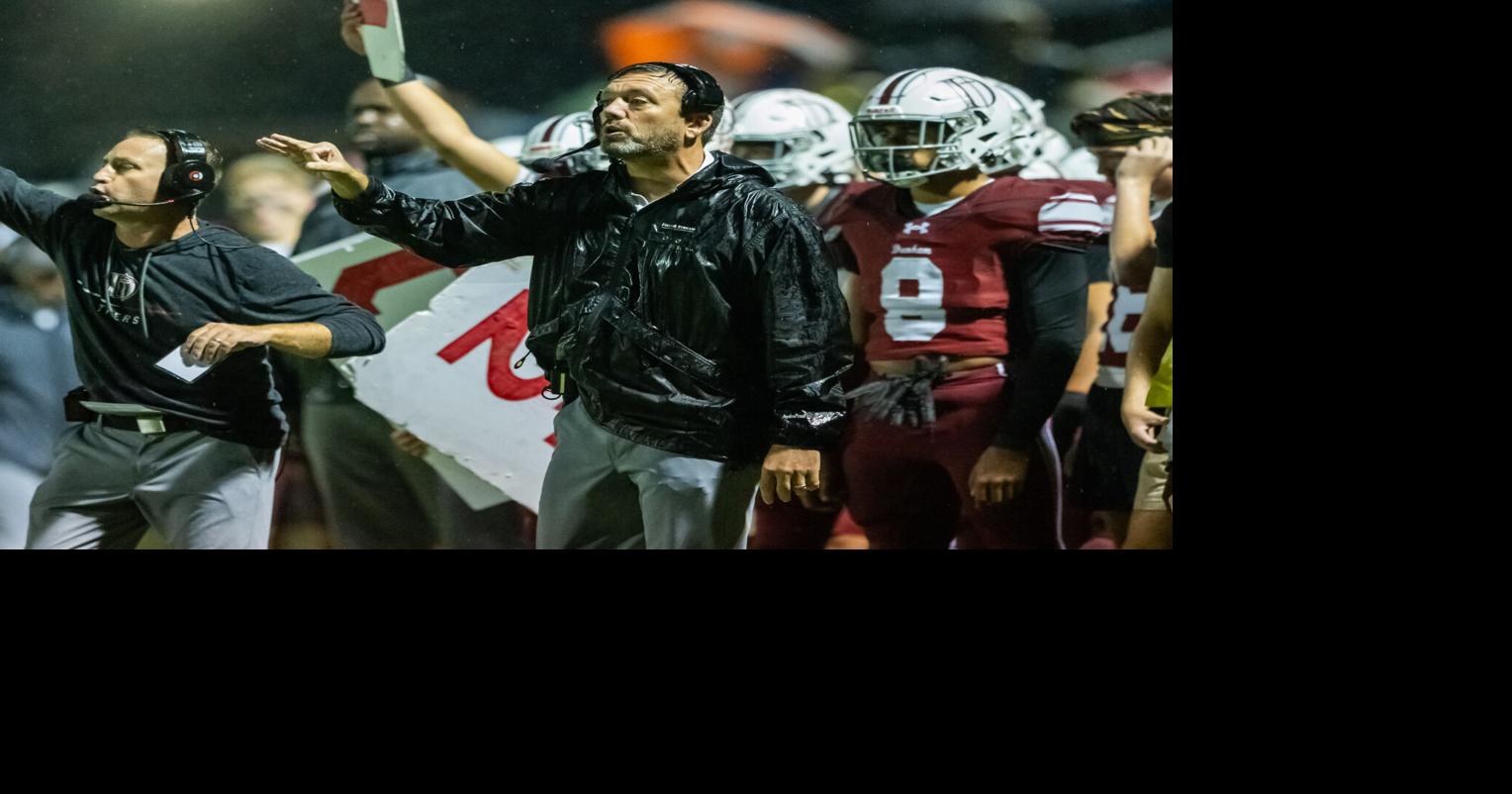 Dunham football completes perfect regular season | High School Sports ...