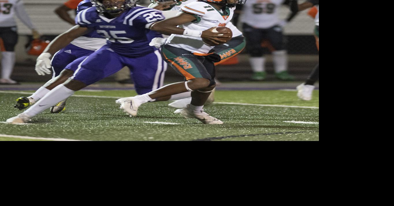 Dutchtown had to turn to its backup QB, but it still piled up the yards ...
