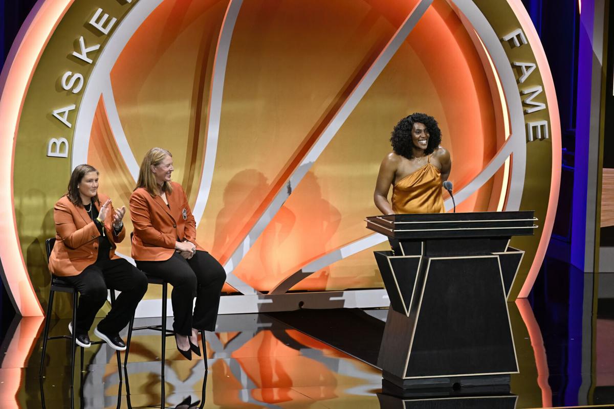 LSU's Sylvia Fowles shares gratitude in Hall of Fame speech ...