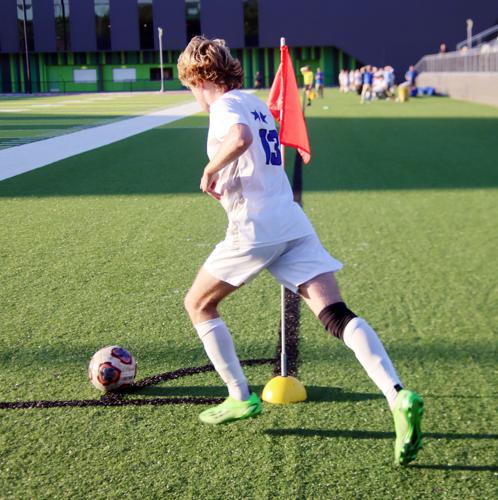 Conway boys, girls stay undefeated in 6A-Central play | Sports ...