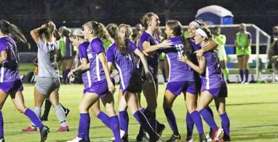 UCA's Hawkins scores long goal in I-40 Showdown | Sports | thecabin.net