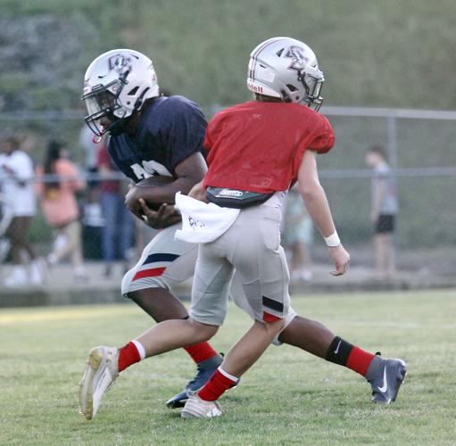 Coach not deterred with team in scrimmage | Sports | thecabin.net