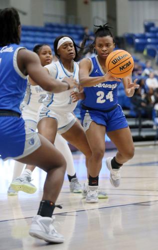 Lady Cats edge Greenwood, headed to Texas for two games | Sports ...
