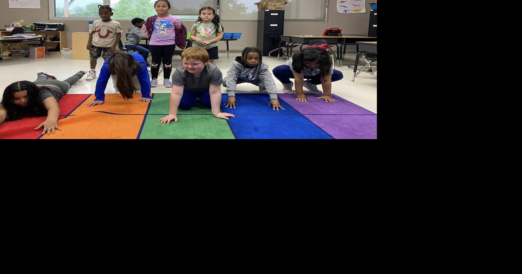 Conway students leap into toad races | News | thecabin.net