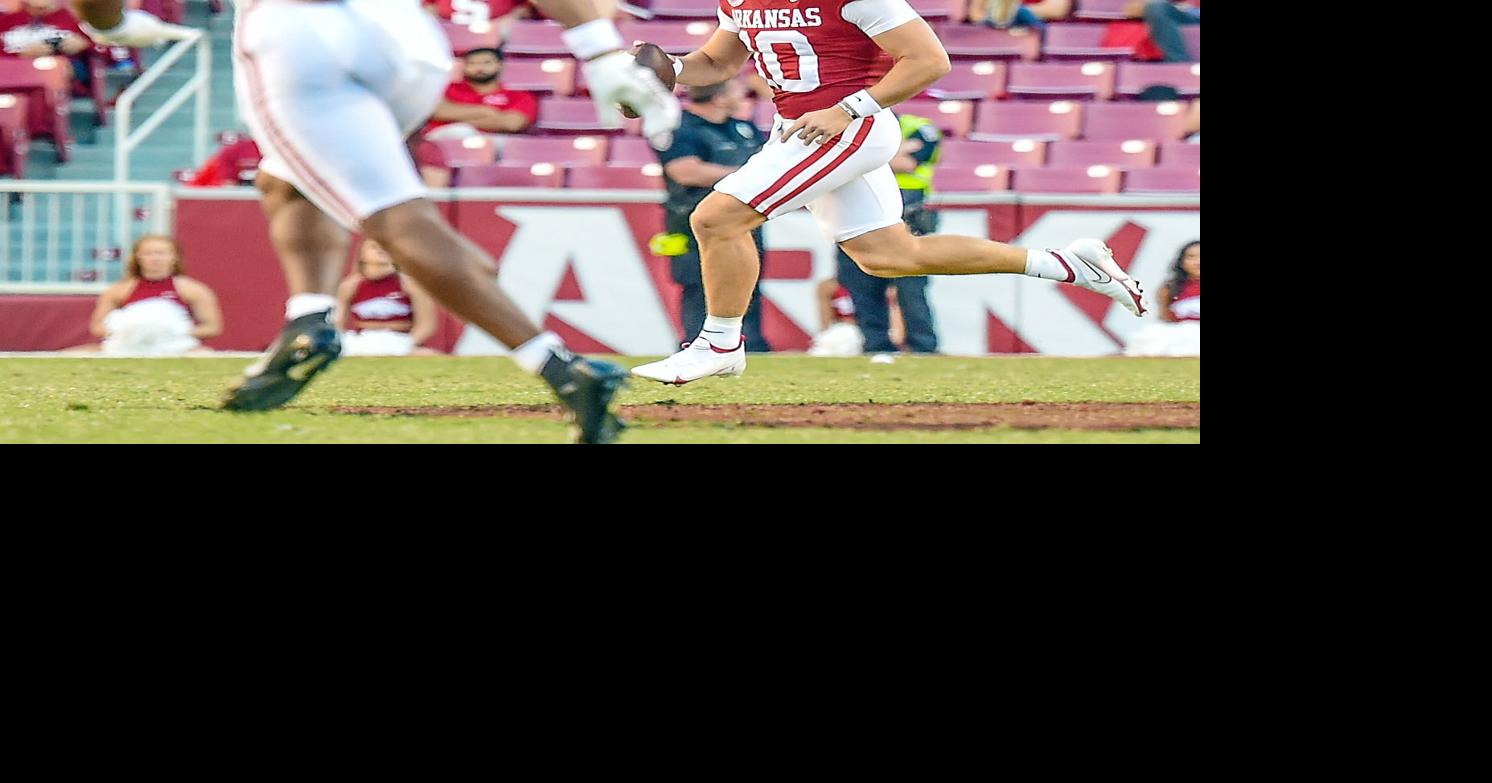 Hogs preparing game without starting QB | Sports | thecabin.net