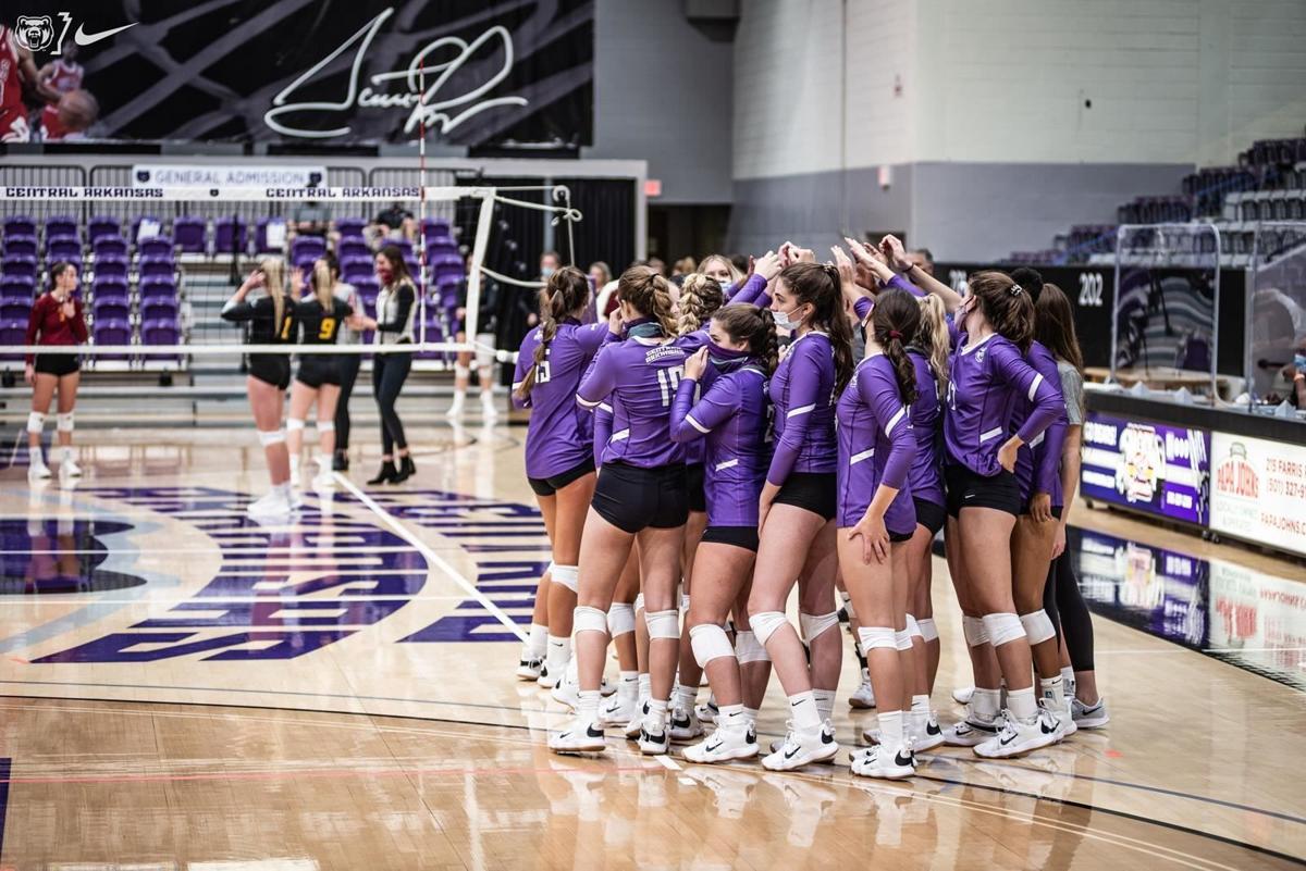 Sugar Bears earn big volleyball victory, CBC women picks up first AMC ...