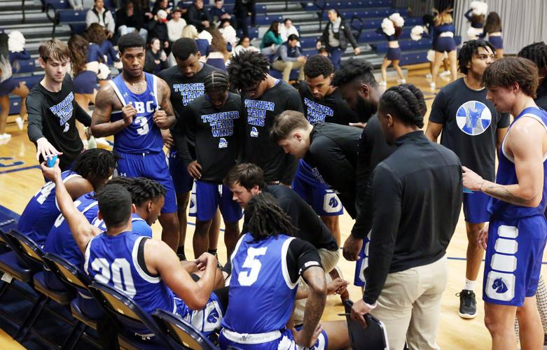 CBC, Conway coaches receive Raymond Bright Awards | Sports | thecabin.net