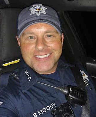 Mayflower officials honor officers Moody, Myers | News | thecabin.net