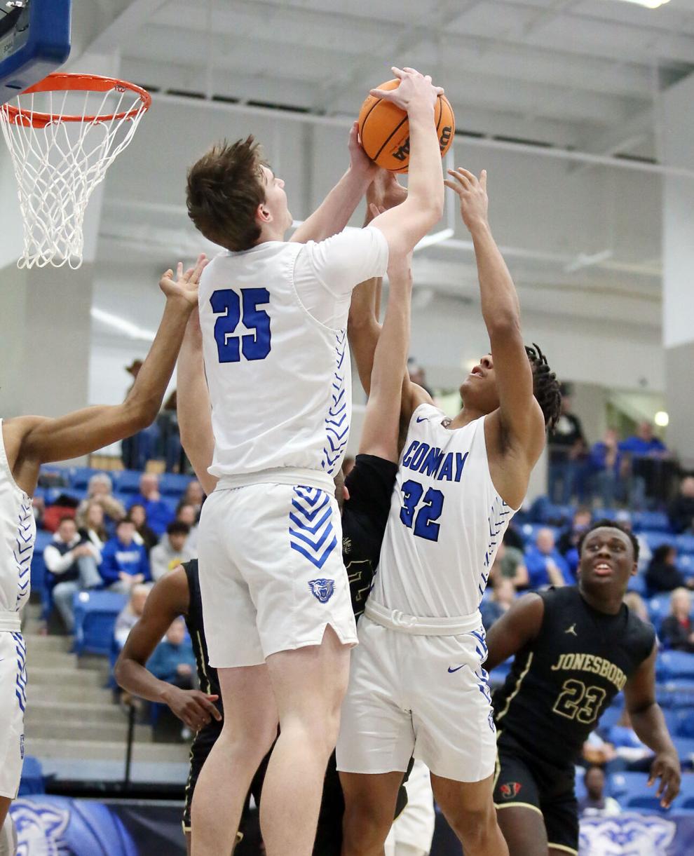 Wampus Cats fall to Hurricane, playoffs still on table | Sports ...