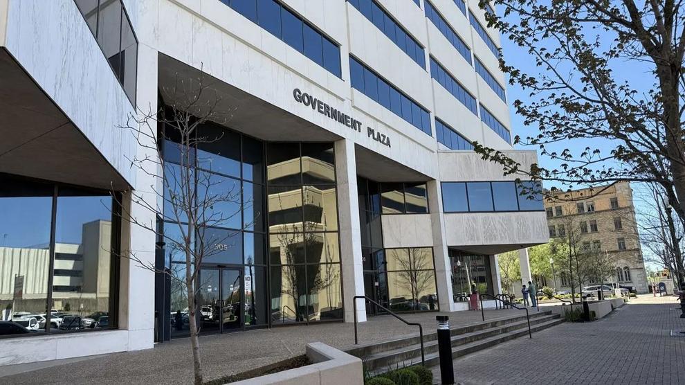 Municipal functions at a standstill after historic ice storm ...