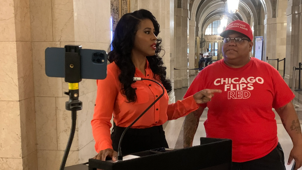 South Side woman: Trump sent 'love note' to Chicago Flips Red ...