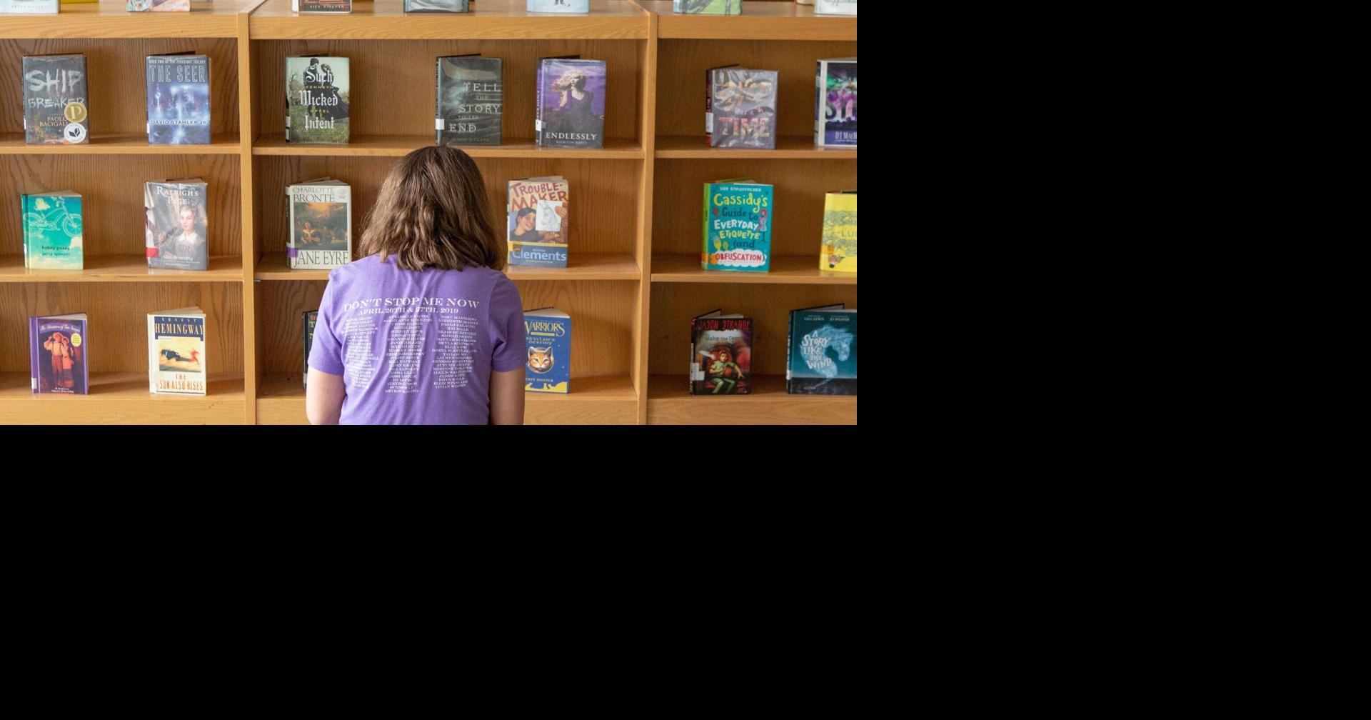 Florida law wrests book removal decisions from districts | Education ...