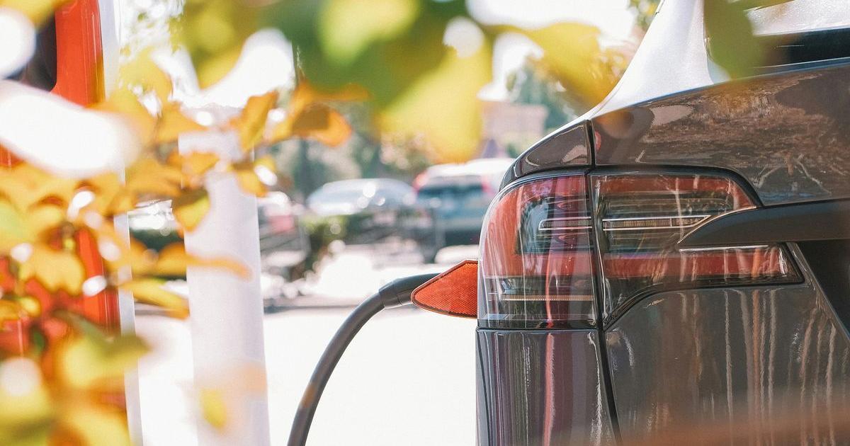 Colorado boosts EV rebates as federal incentives end | Colorado ...